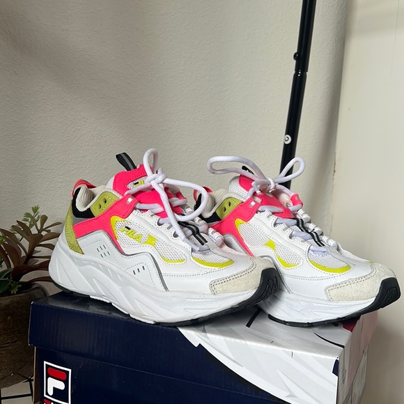 Fila | Shoes | Womens Fila Chunky Sneakers | Poshmark